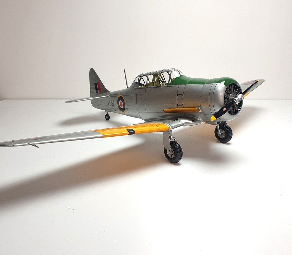 North American AT-16 Harvard IIB FE511 G-CIUW – Bravo Delta Models